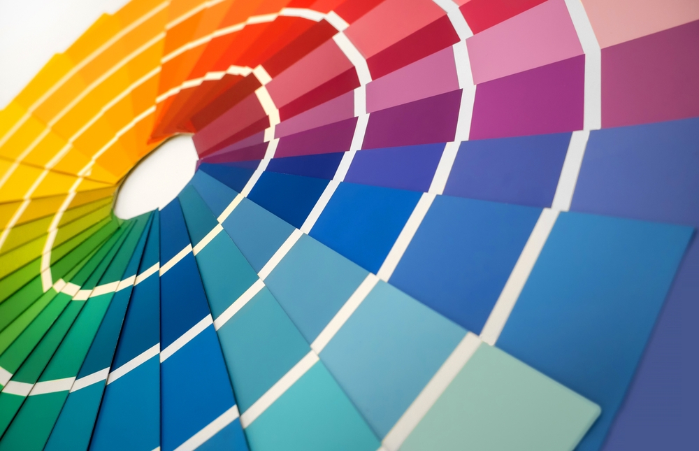 Açık Mavi Rengi ile Uyumlu Renkler ve Dekorasyon Önerileri | DYO